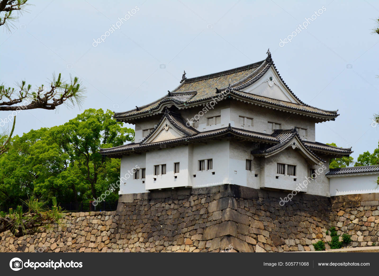 Shot Ancient Japanese Guard Tower Building Osaka Castle Park Osaka ...