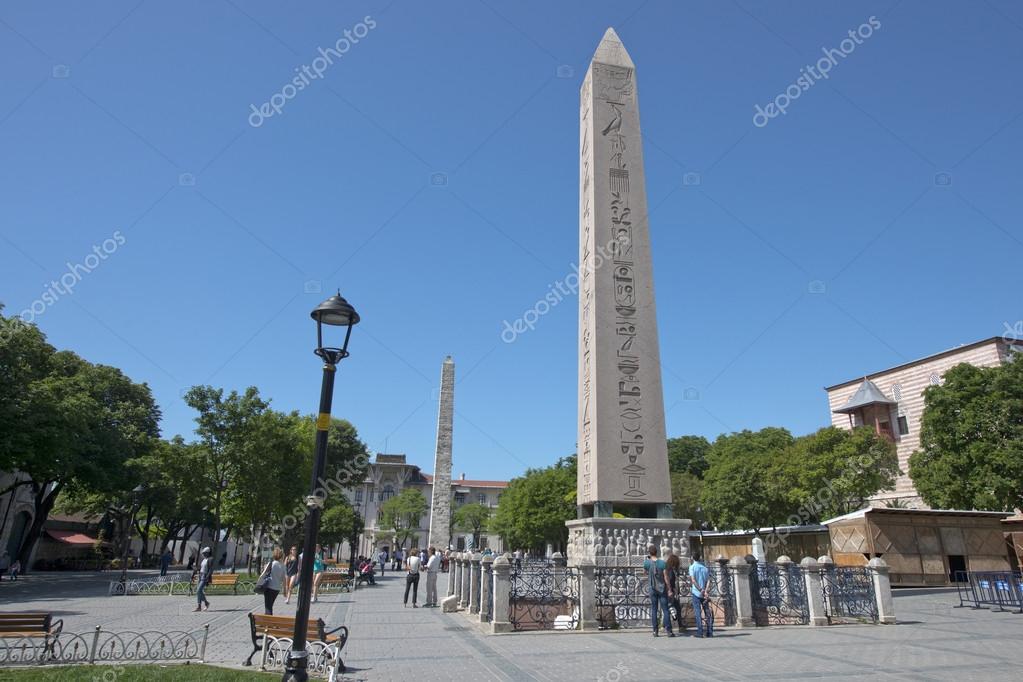 Obelisk, Istanbul, Turkey – Stock Editorial Photo © oscarespinosa ...