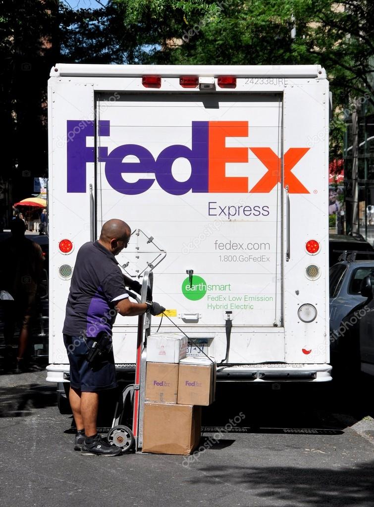 NYC: FEDEX Driver with Packages – Stock Editorial Photo © LeeSnider ...
