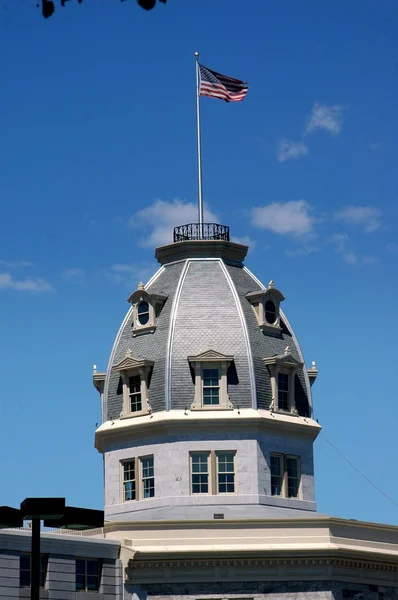 Courthouse view Stock Photos, Royalty Free Courthouse view Images ...