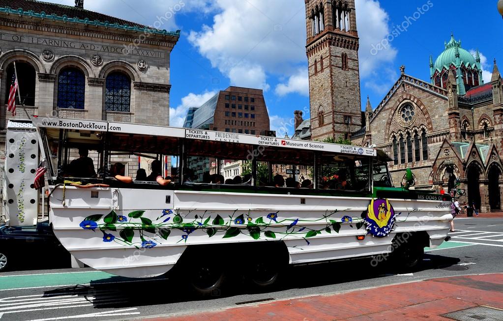 Duck Tours Boston Prudential Center