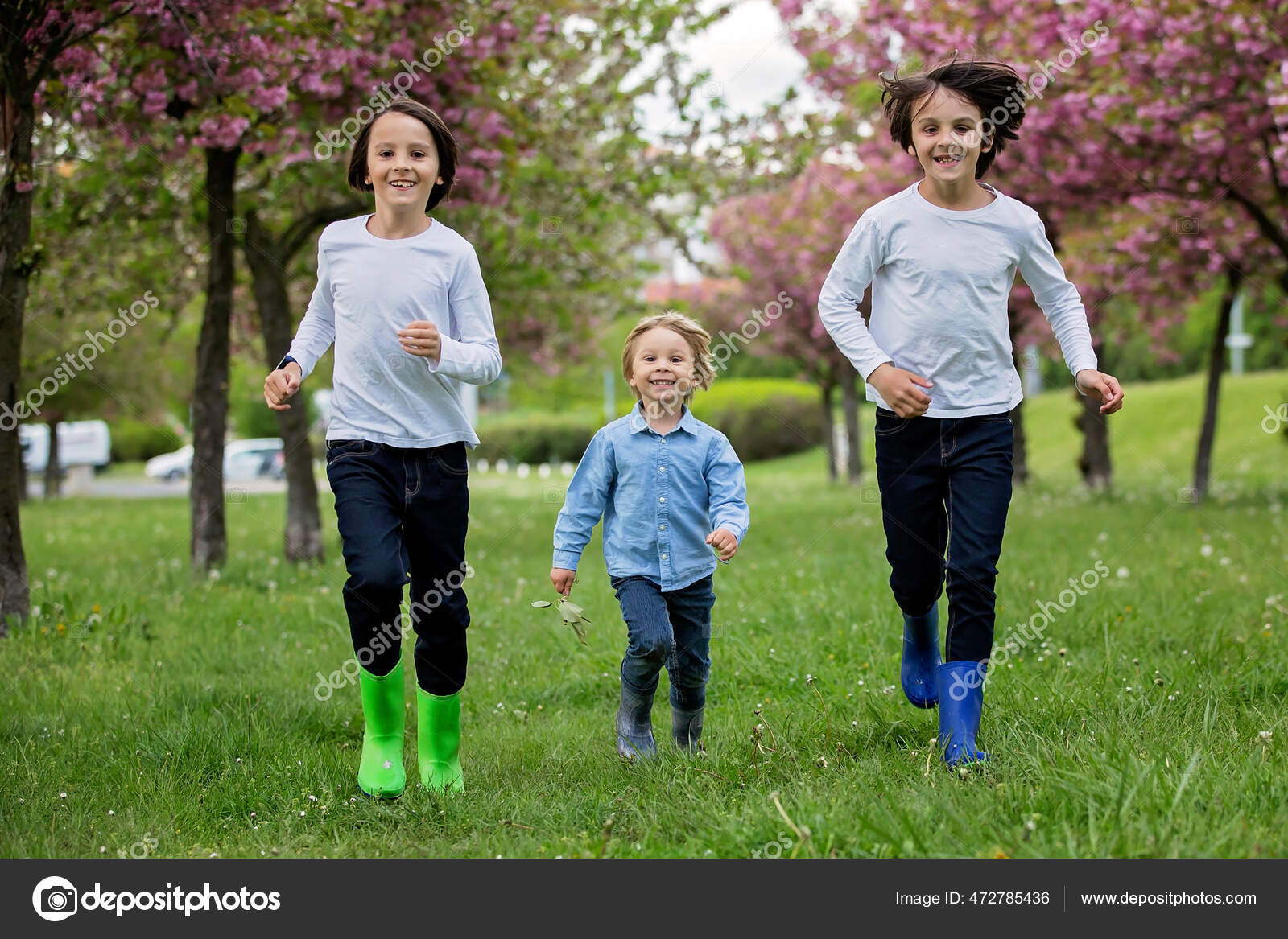 Happy Children Different Age Groups Running Together Park Springtime ...