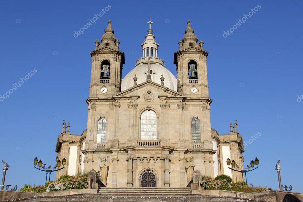 Santuario de Nuestra Señora de Sameiro, basílica neoclásica en una ...