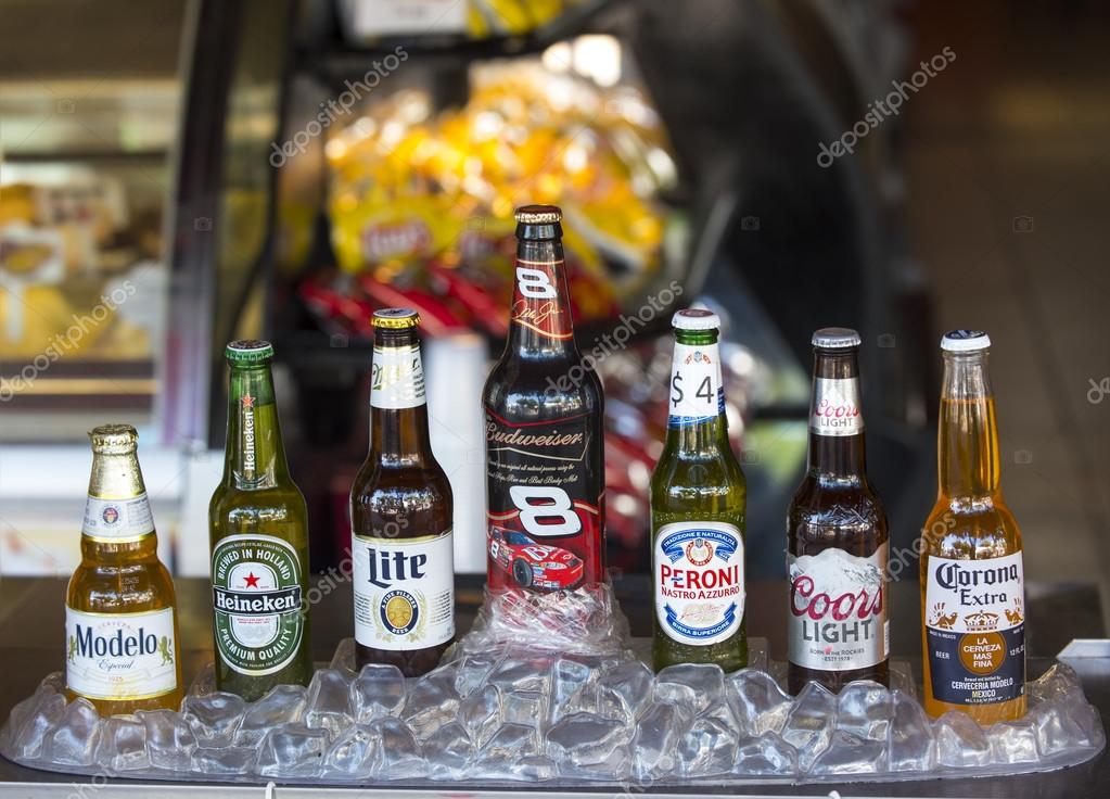 Different popular beers – Stock Editorial Photo © stetsik #100821538