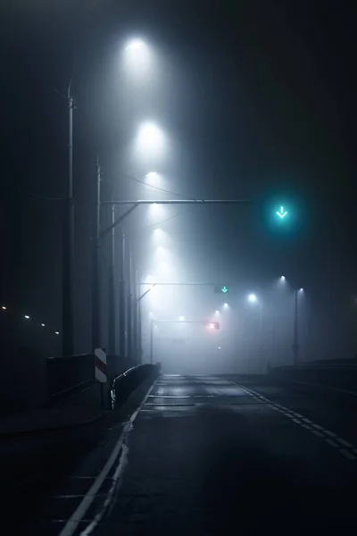 Fog and streetlight Stock Photos, Royalty Free Fog and streetlight ...