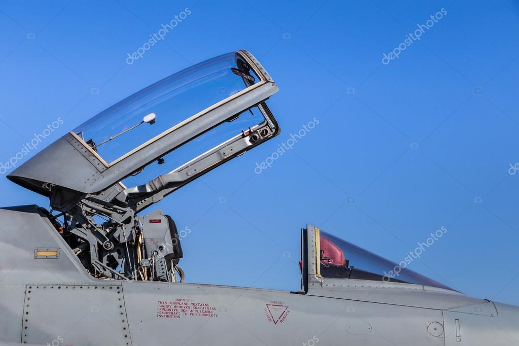 F-5E tiger fighter jet ejection seat – Stock Editorial Photo © AirUbon ...