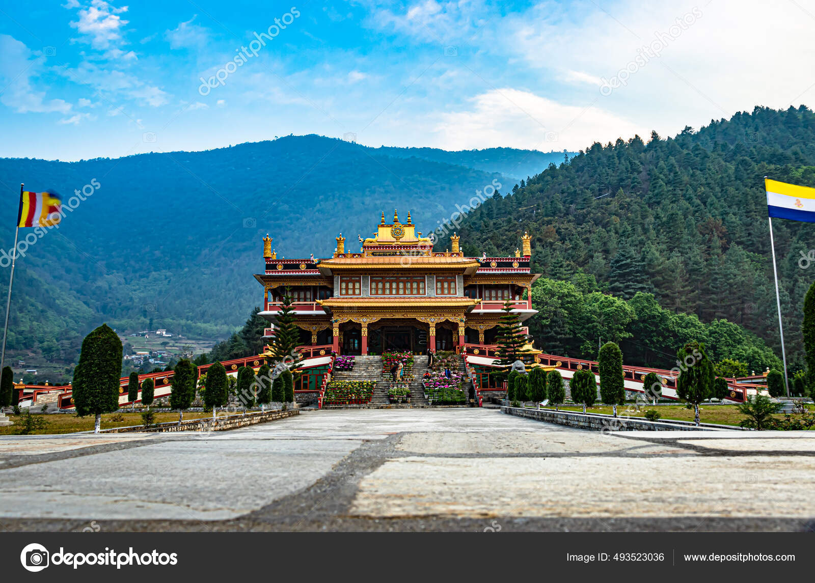 Beautiful Buddhist Monastery Himalayan Mountain Foothills Morning Flat ...
