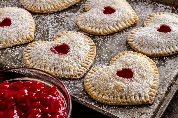 Taart hart Stock Photos, Royalty Free Taart hart Images | Depositphotos