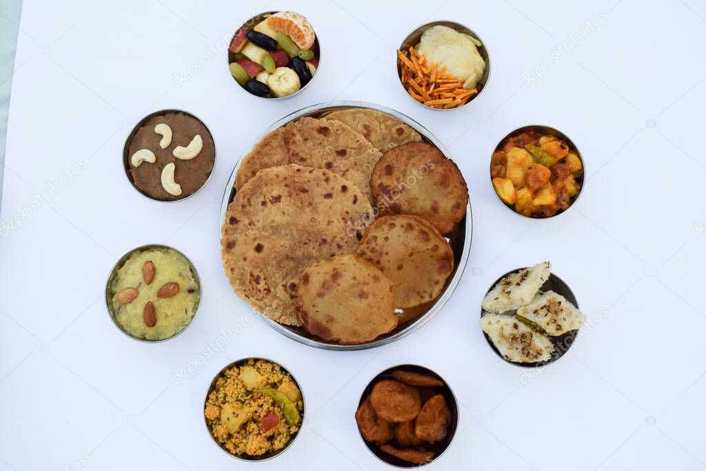Cocina india de ayuno Upwas items Thali complere meal for vrat ekadashi ...