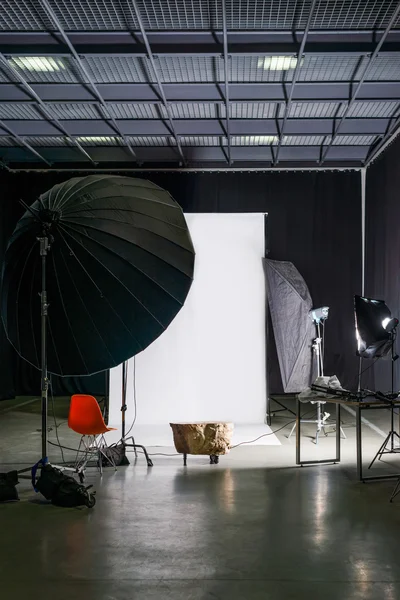 Studio lighting Images - Search Images on Everypixel