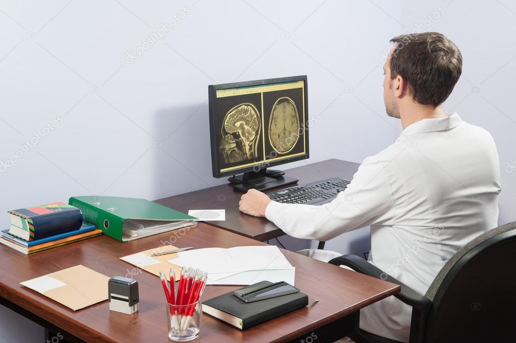 tomograf a / tomograf a computarizada / tomograf a computarizada 2024