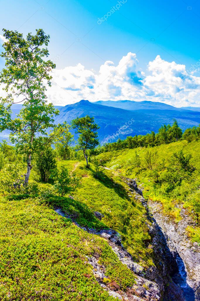 Incre ble paisaje noruego con hermosa cascada de r o en Vang i Valdres, Innlandet, Noruega. 2024