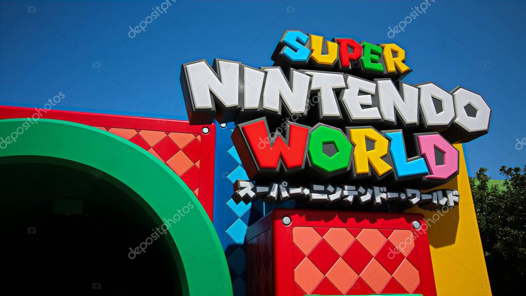 OSAKA, JAPÓN - 11-abr-2021: Escenario a la entrada de Nintendo World ...