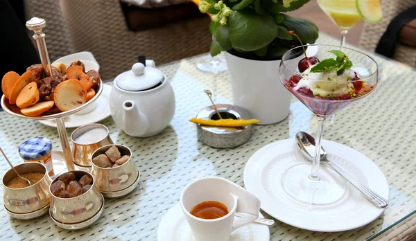 Classical london afternoon tea with english breakfast – Stock Editorial ...