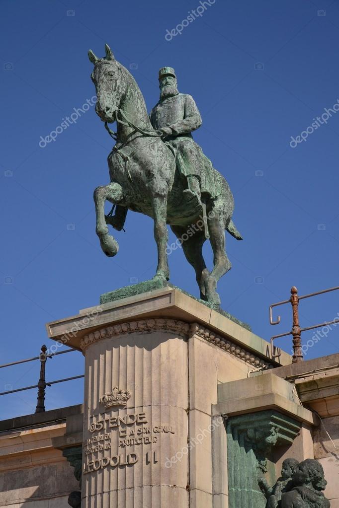 Estatua de Leopoldo II - rey de los belgas 2022