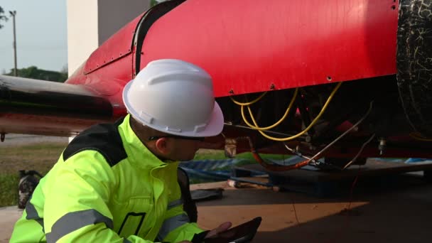 87 Aeronautical engineer Videos, Royalty-free Stock Aeronautical ...