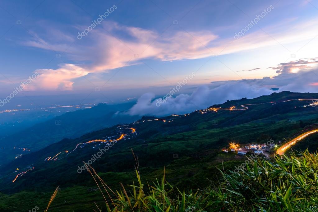 Sunset landscape from Phu Tab Berk hill, Phetchabun province, Th ...