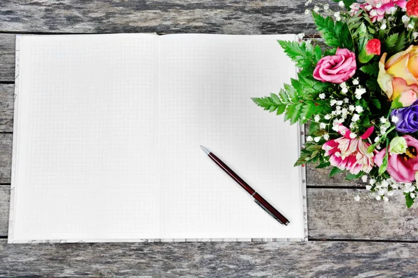 Note and flowers Stock Photos, Royalty Free Note and flowers Images ...