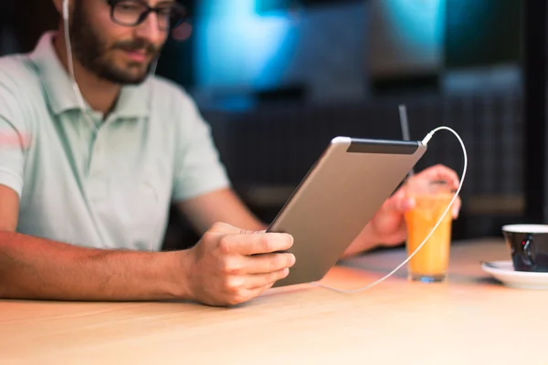 Get connected Stock Photos, Royalty Free Get connected Images ...