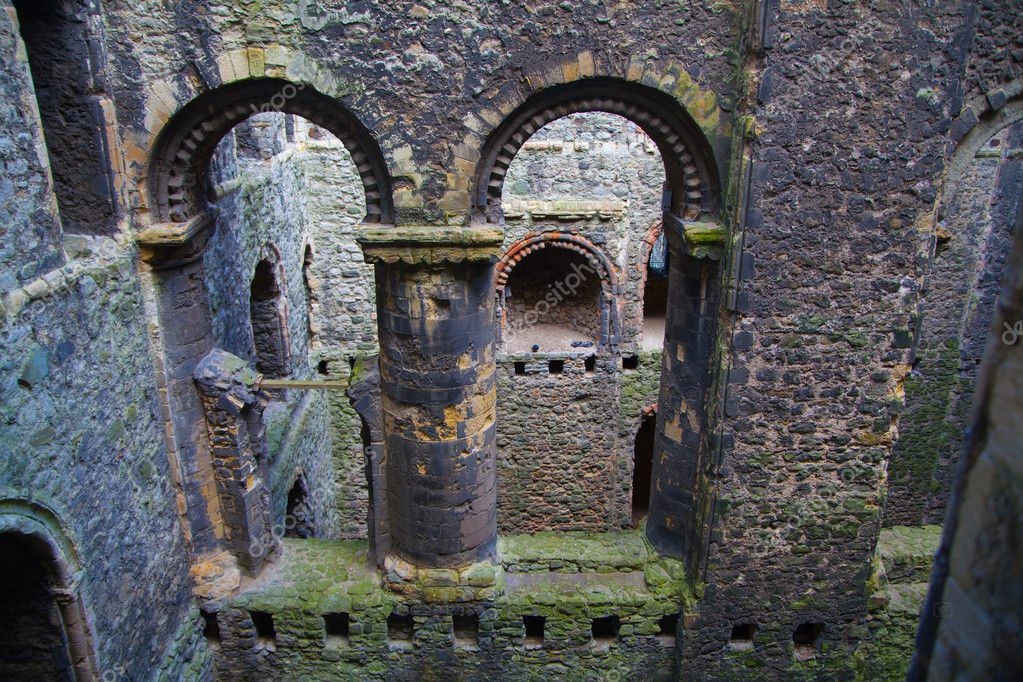 Rochester Castle 12th-century. Inside view of castle's ruined palace ...