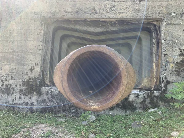 A csatorna cső Stock Photos, Royalty Free A csatorna cső Images ...