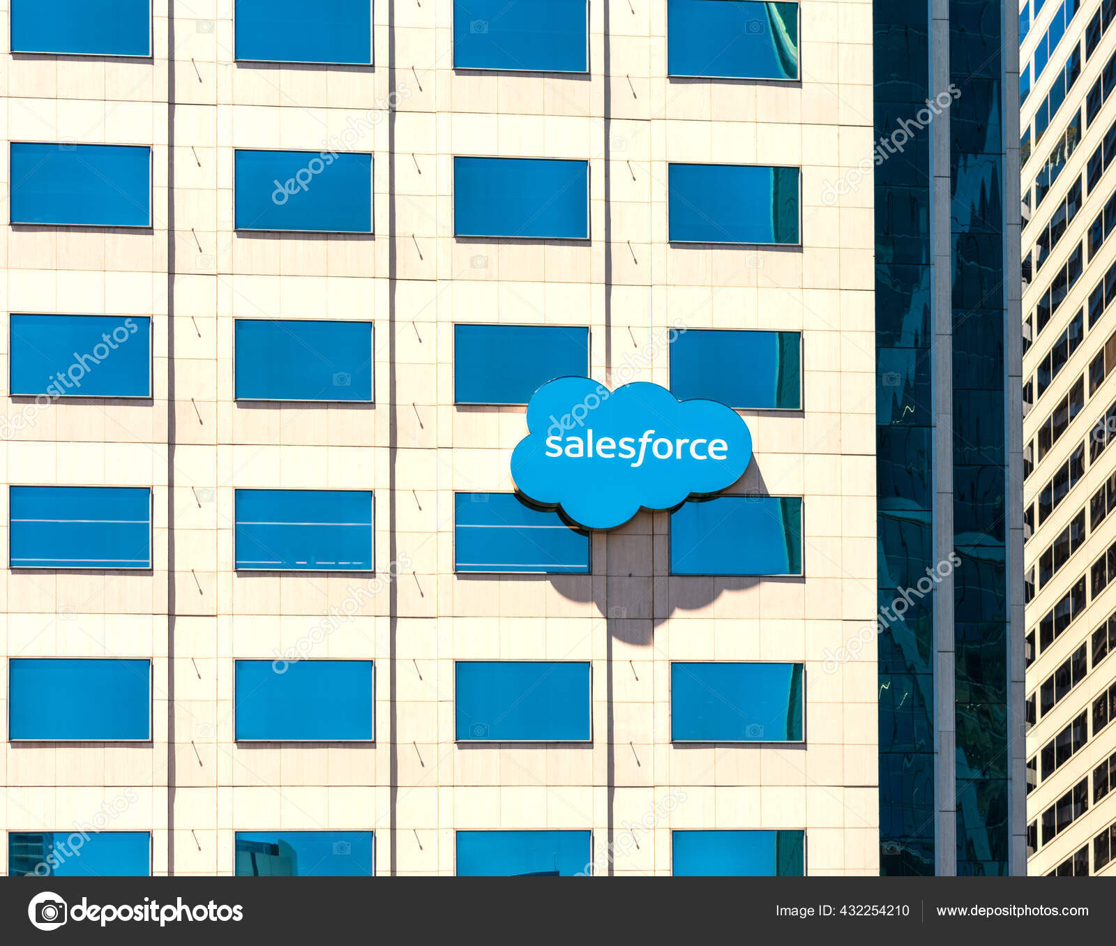 Salesforce Logo Sign Facade Software Company Headquarters Office ...