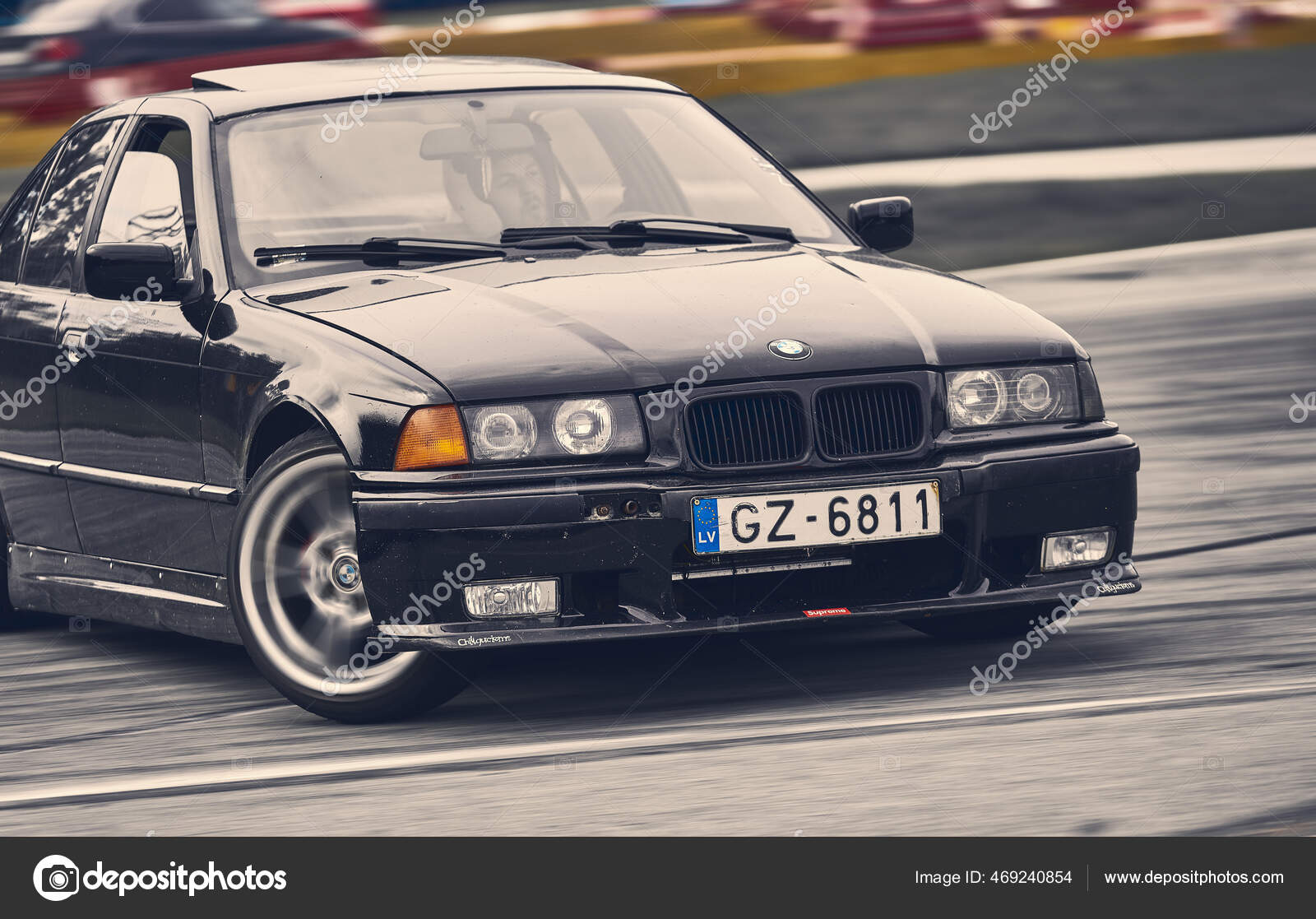 Front Side View Black Car Driving Fast – Stock Editorial Photo ...