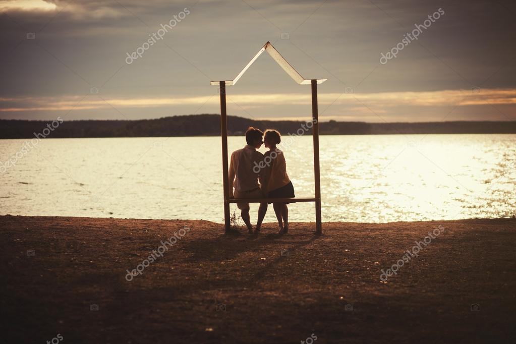 Romantic couple sunset Stock Photo by ©jozzeppe 95101384