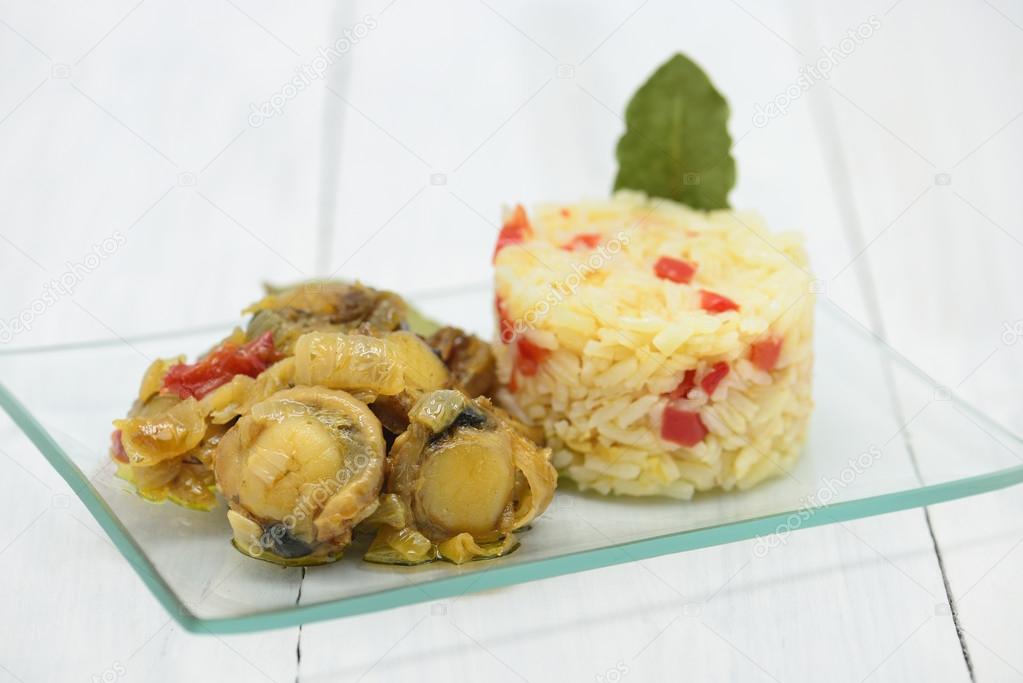 Small scallops — Stock Photo © avarand #53521357