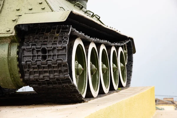Tank treads Stock Photos, Royalty Free Tank treads Images | Depositphotos