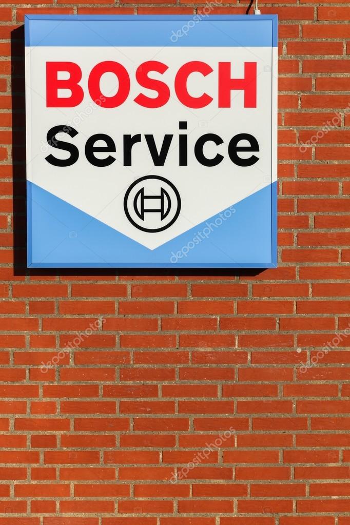 Bosch service logo on a wall – Stock Editorial Photo © ricochet69 #82974458