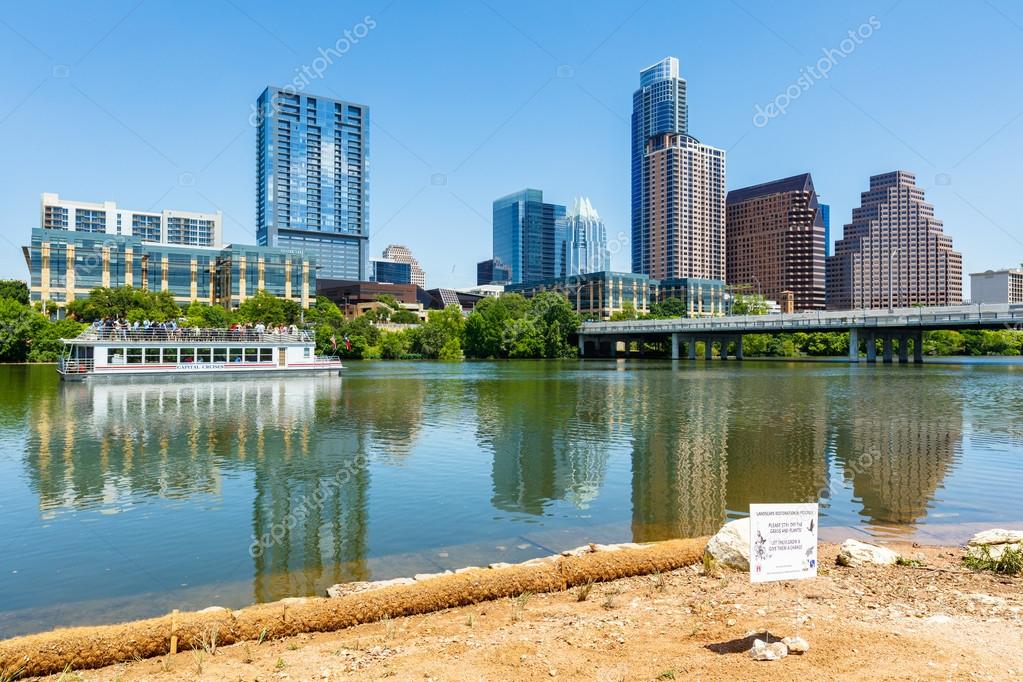 Downtown Austin Skyline – Stock Editorial Photo © fotoluminate #110703636