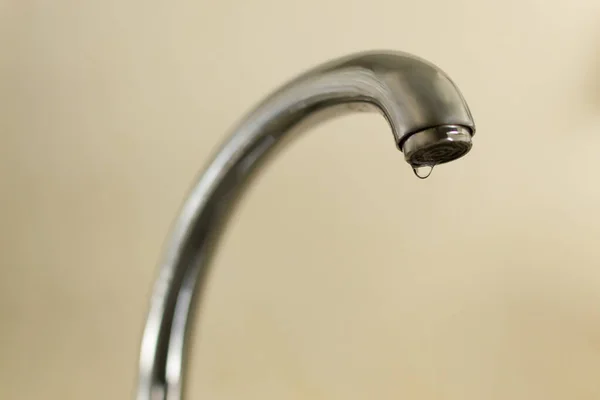 Faucet drip Stock Photos, Royalty Free Faucet drip Images | Depositphotos