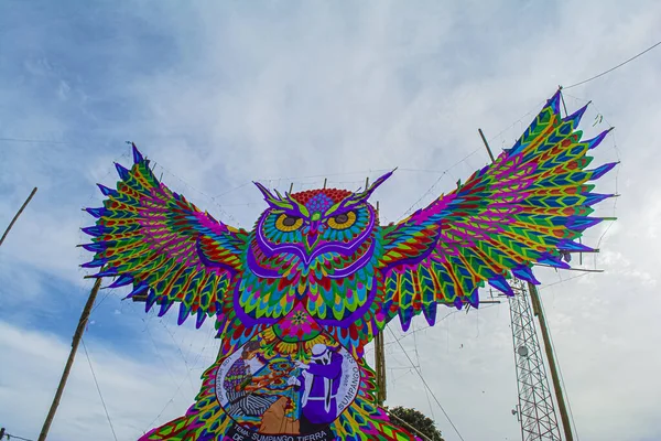 Comet china Stock Photos, Royalty Free Comet china Images | Depositphotos