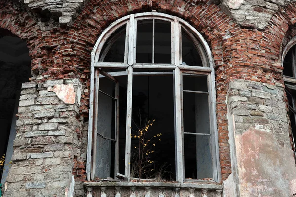 Abandoned windows Stock Photos, Royalty Free Abandoned windows Images ...
