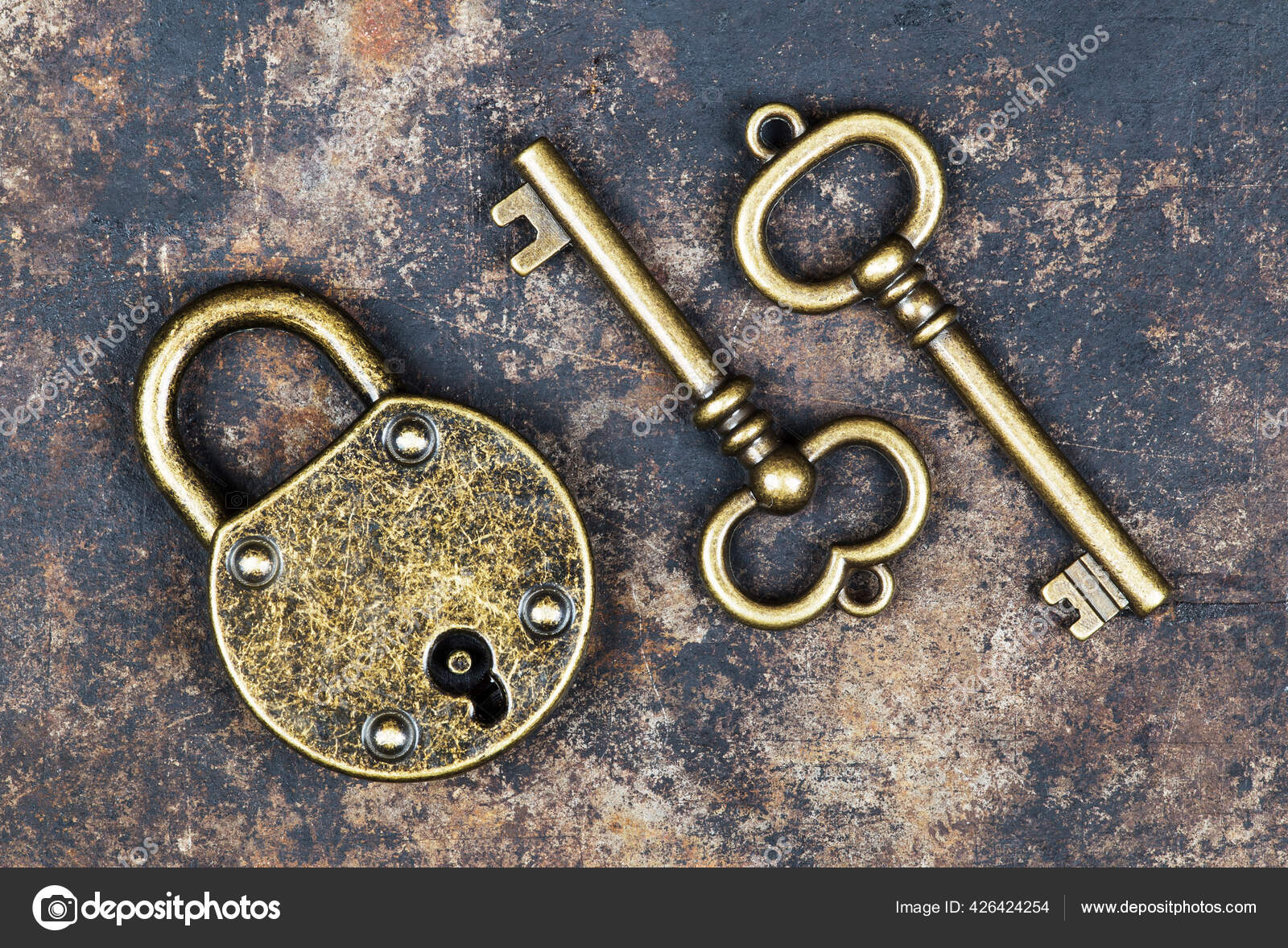 Escape Room Game Concept Old Vintage Keys Padlock Rusty Grunge Stock ...