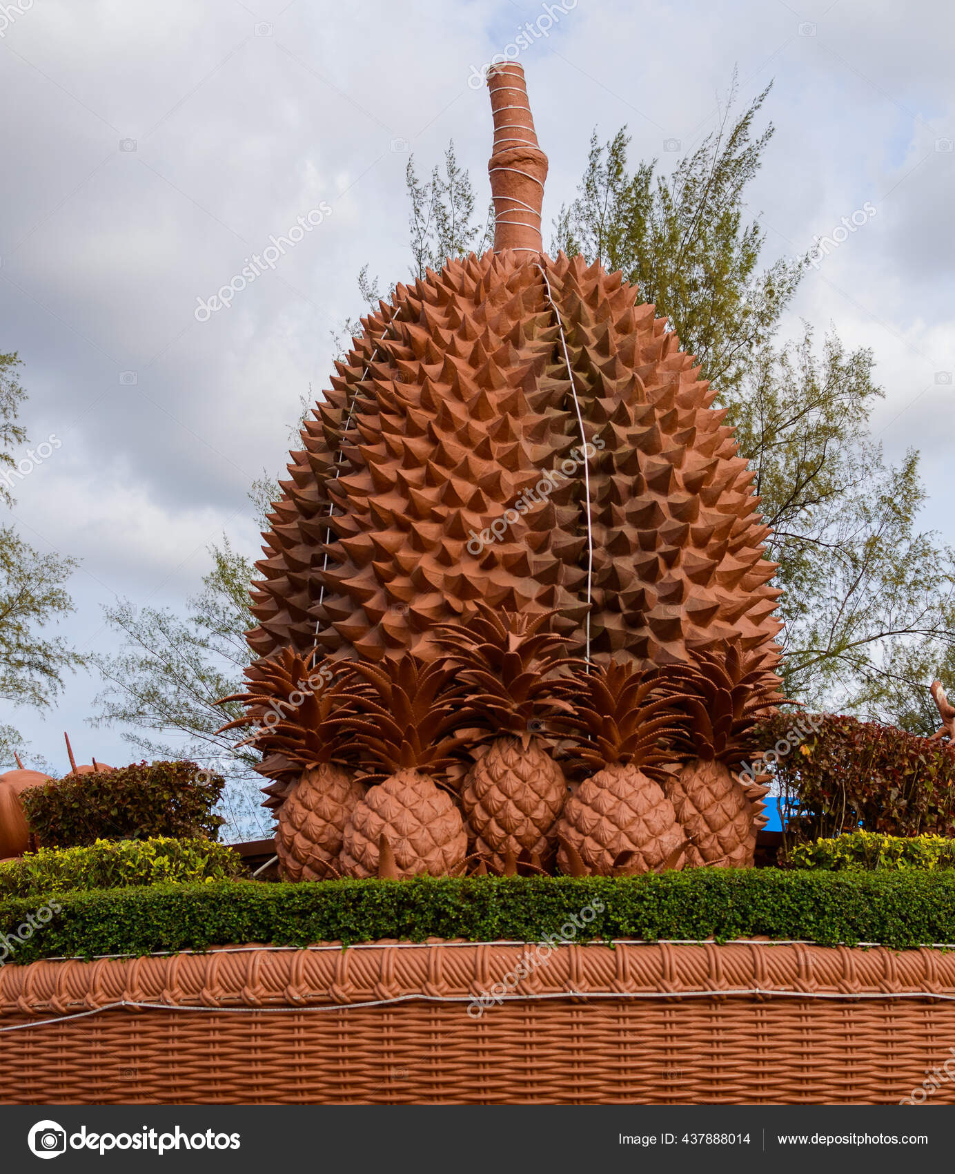 Big Durian Monument Kampot Cambodia Durian Circle Center Town Stock ...