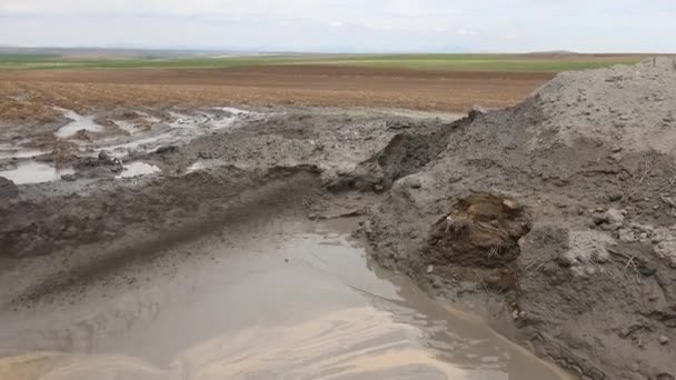 Dense Fluid Heavy Thick Muddy Water Mud Soil Loam Silt — Stock Video ...
