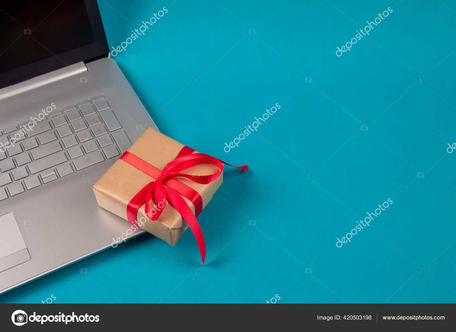 Front View Laptop Computer Present Box Red Bow Green Background Stock ...