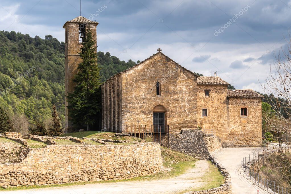 El cementerio de Olius es el cementerio de la parroquia de Olius, en ...