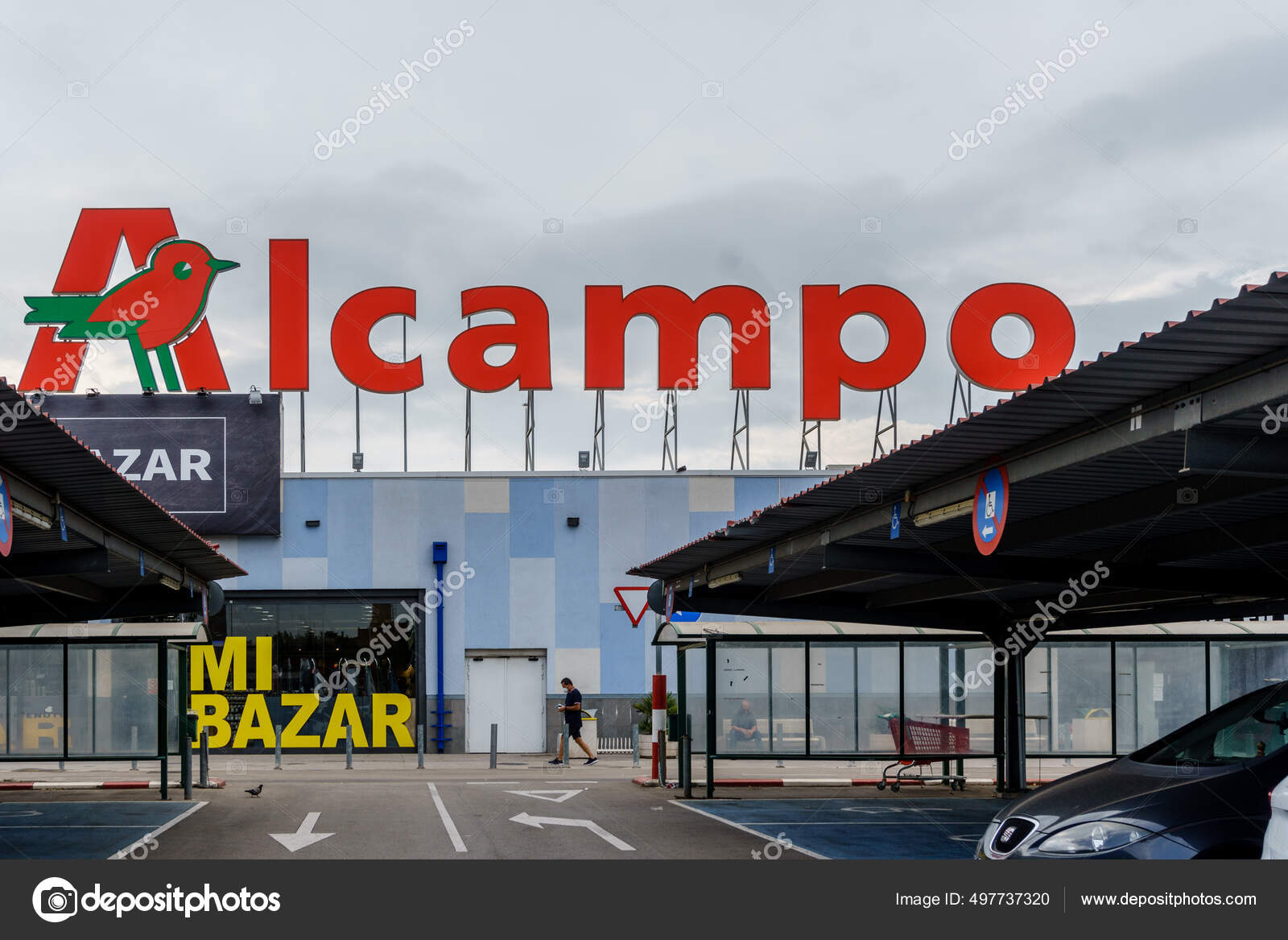 Barcelona España Agosto 2021 Logo Fachada Alcampo Una Empresa ...