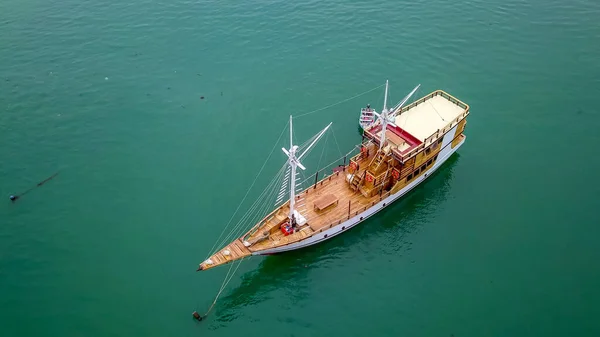 Timber ship Stock Photos, Royalty Free Timber ship Images | Depositphotos