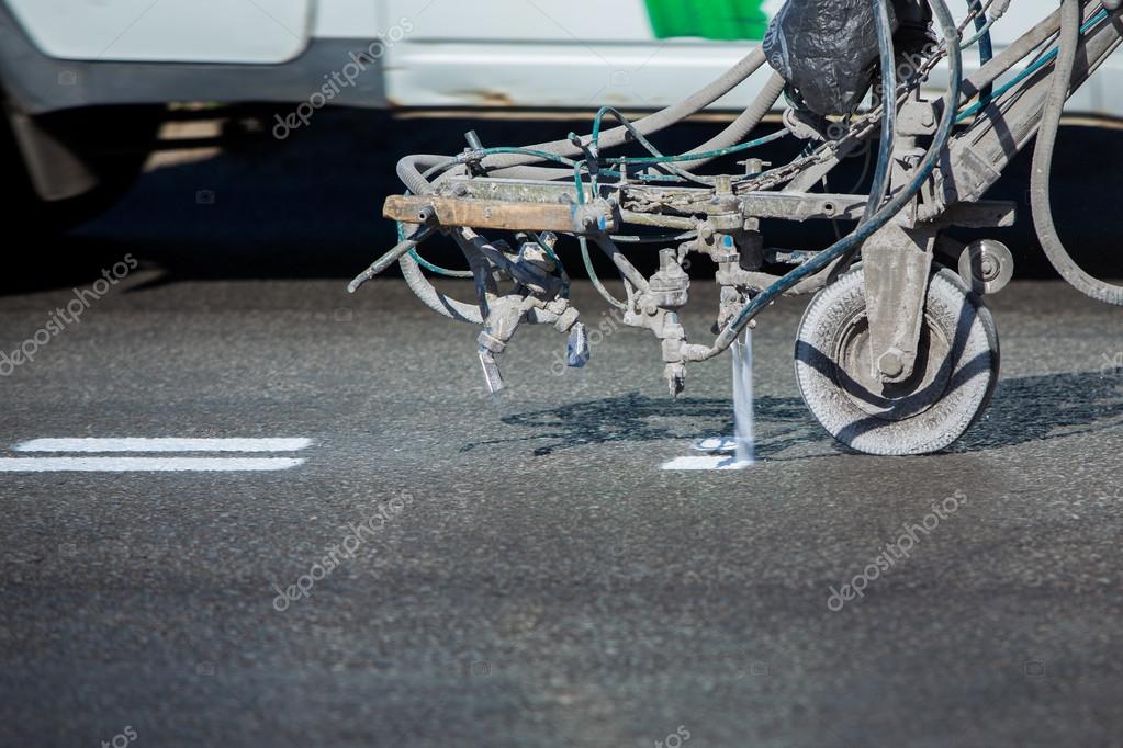 Teamwork: Pavement Asphalt Road Marking Paint and Striping with ...
