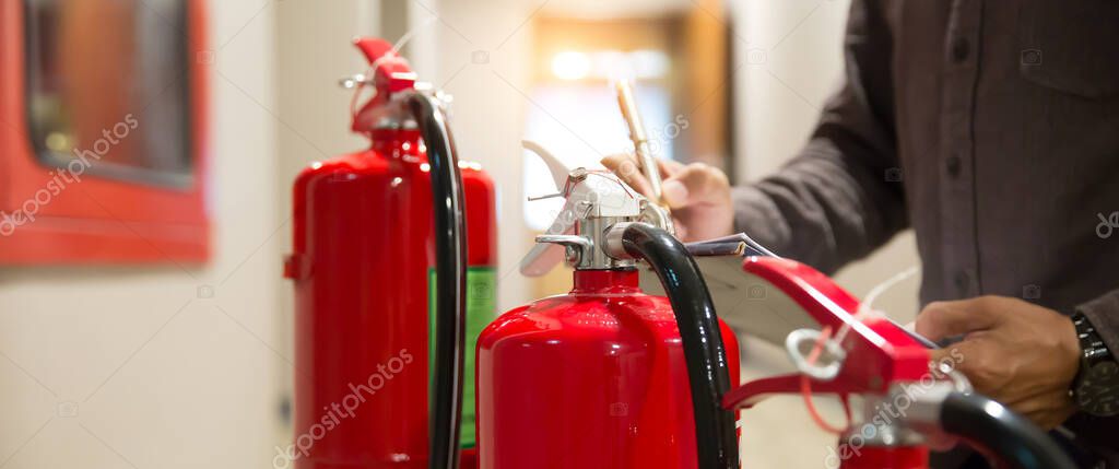 Control de ingeniería de incendios nivel de manómetro del tanque de extintores en los conceptos ...