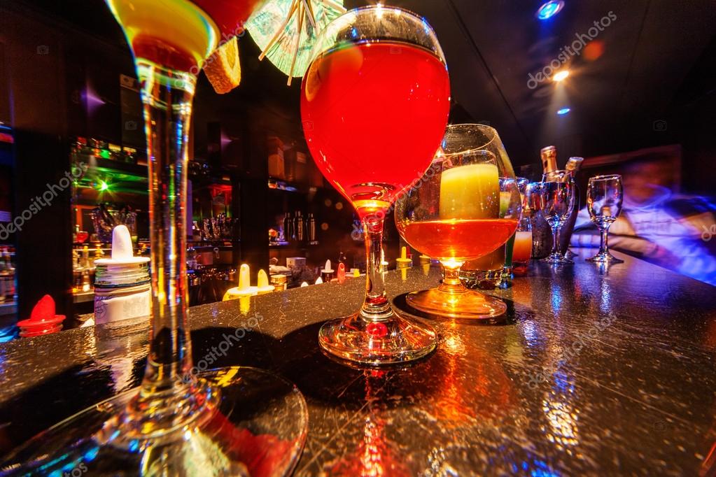 Cocktail at bar Stock Photo by ©VladimirNenezic 55298399