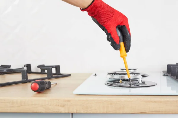 Caravan maintenance Stock Photos, Royalty Free Caravan maintenance ...