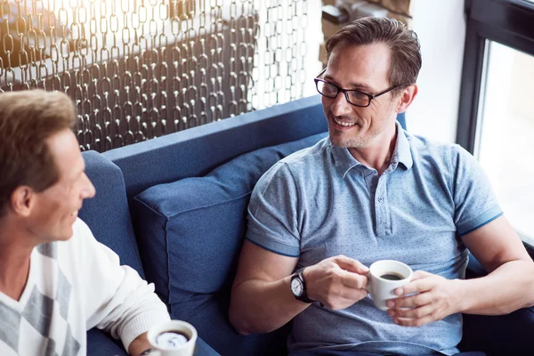 Gesprek Stockfoto's, Rechtenvrije Gesprek afbeeldingen | Depositphotos®