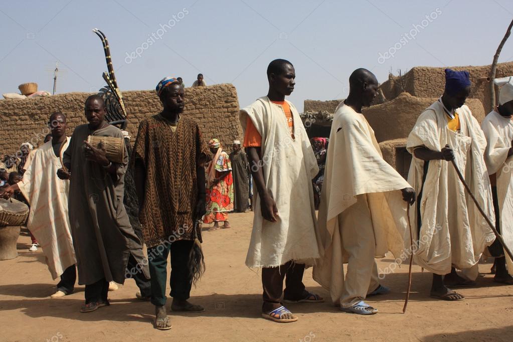 African religious ceremony – Stock Editorial Photo © tizianella #53564239