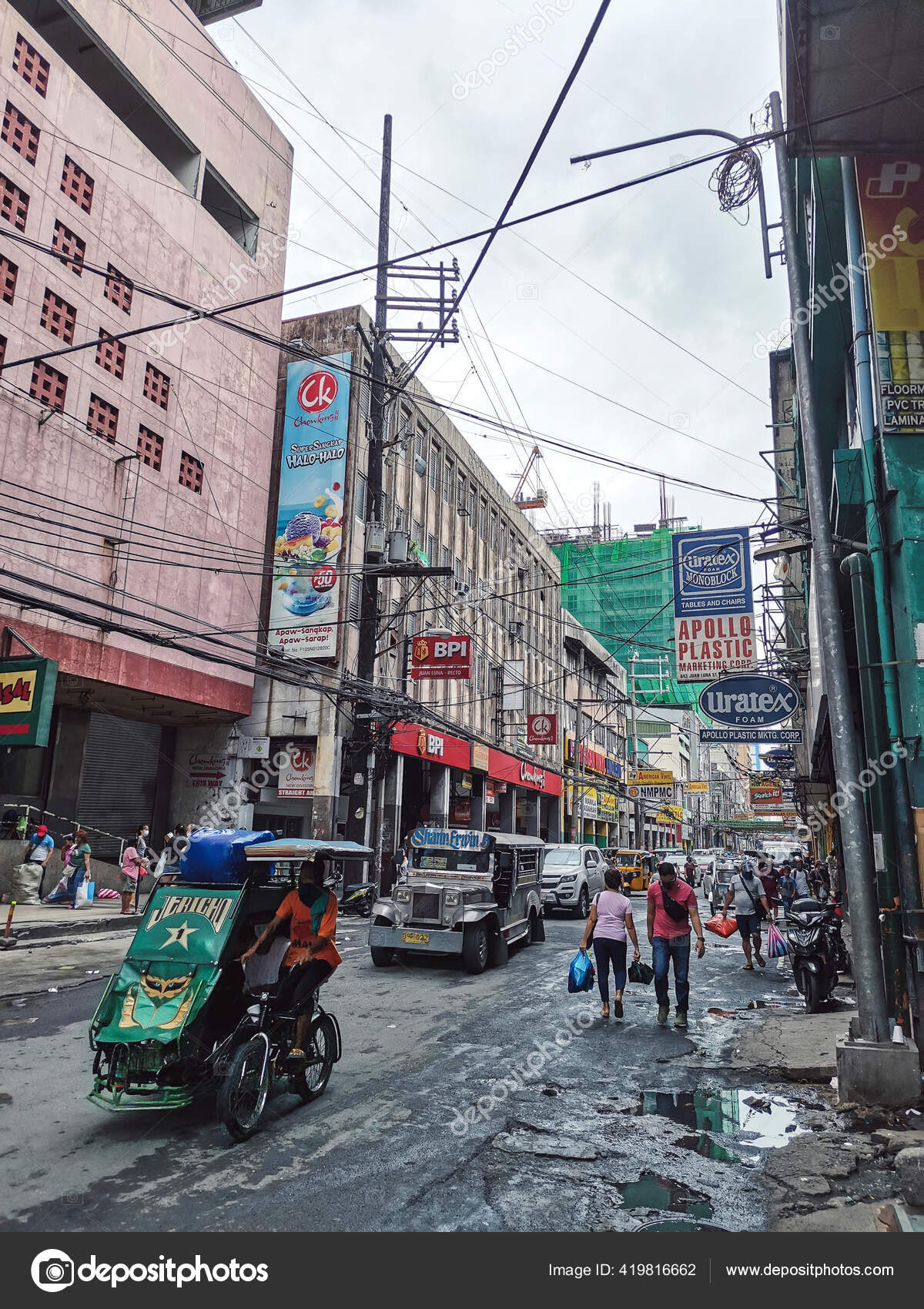 Divisoria Manila Philippines Oct 2020 Gritty Scene Juan Luna Street ...