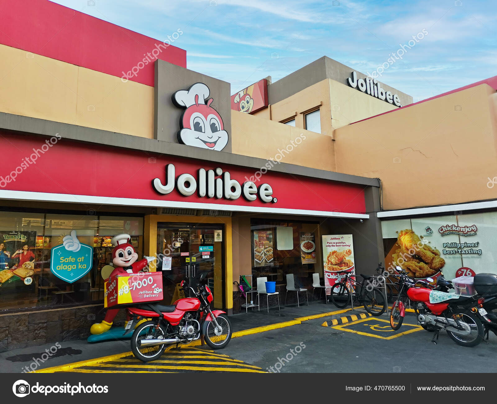 Las Pinas Metro Manila Philippines May 2021 Storefront Standalone ...